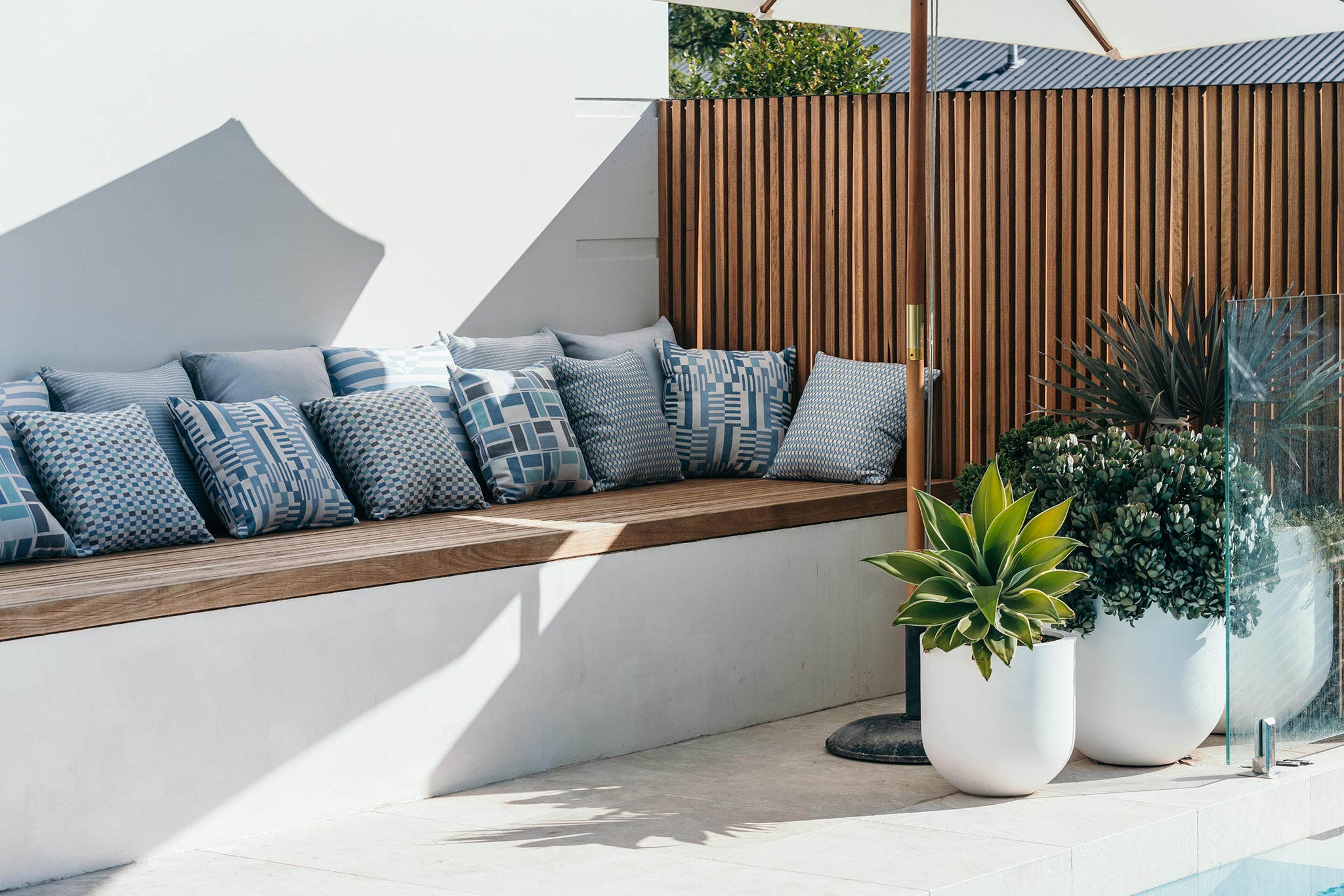 Landscapers Sydney | Landscape Design Company - Lone Pine Landscapes ...